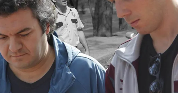 Oyuncu Emre Yetim’e kız arkadaşından ’çekirdek’ dayağı: Yeme midemi ...