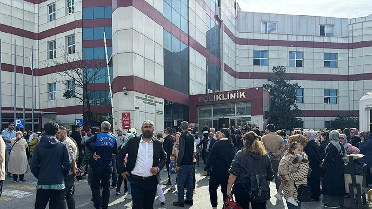 Esenyurt Necmi Kadıoğlu Devlet Hastanesi’nde yangın paniği