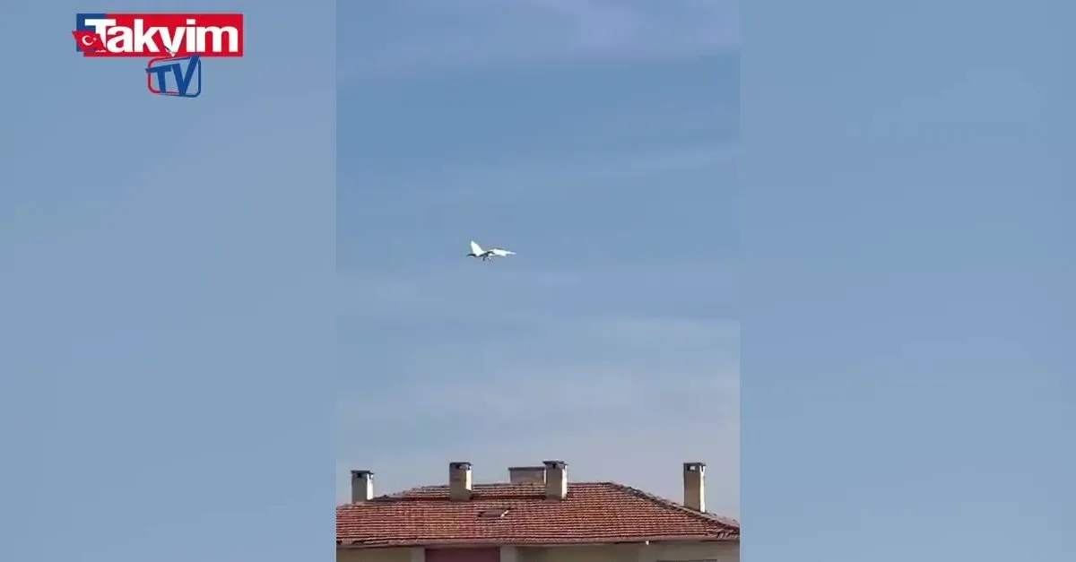 Hürjet Ilk Uçuşunu Gerçekleştirdi Vİdeo Takvim Tv