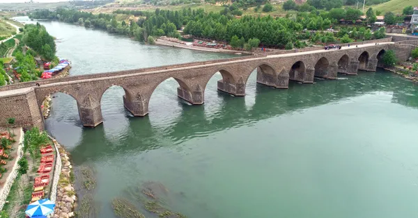 Dicle Nehri 30 yıl sonra ilk kez böyle görüntülendi