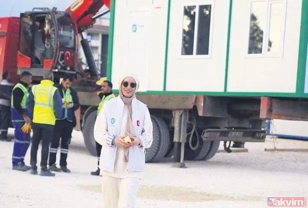 Gamze Özçelik kimdir, kaç yaşında, nereli? Gamze Özçelik çocuğu kimdir ... Gamze Özçelik kimdir, kaç yaşında, nereli? Gamze Özçelik çocuğu kimdir ...