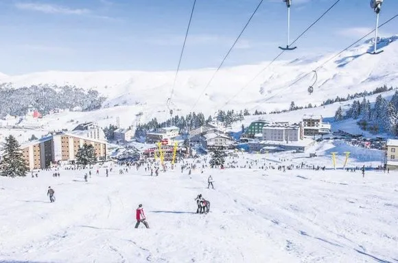 Aslışah Alkoçlar’ın yeni mekanının ismi belli oldu Aslışah Alkoçlar’ın yeni mekanının ismi belli oldu