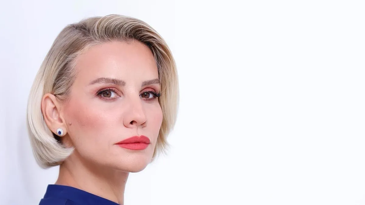 ESRA EROL SON BÖLÜM İZLE- 11 EKİM 2024 ATV