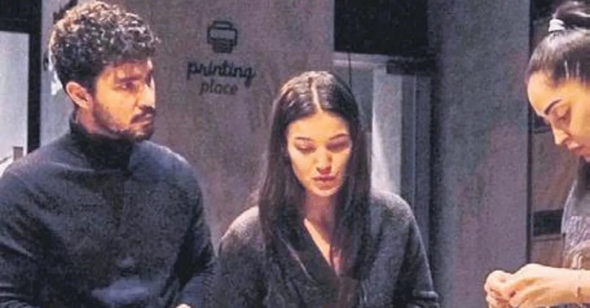 Ünlü isimler depremzedeler için koliler yapıp TIR’lara yükledi! Pınar ...